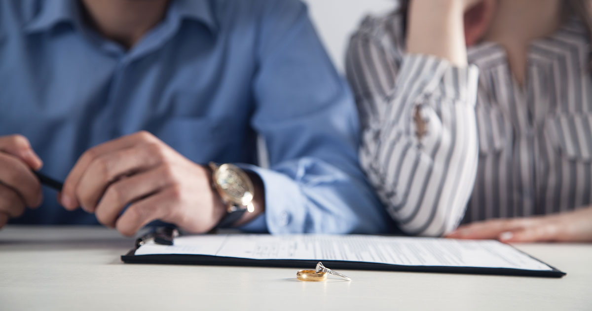 6 Useful Tips To Keep Your Divorce Stress Free - Seatons